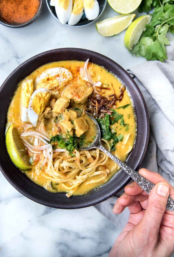 Burmese Coconut Sauce Noodles (Ohn-No Khaut Swe) - WILD GREENS & SARDINES